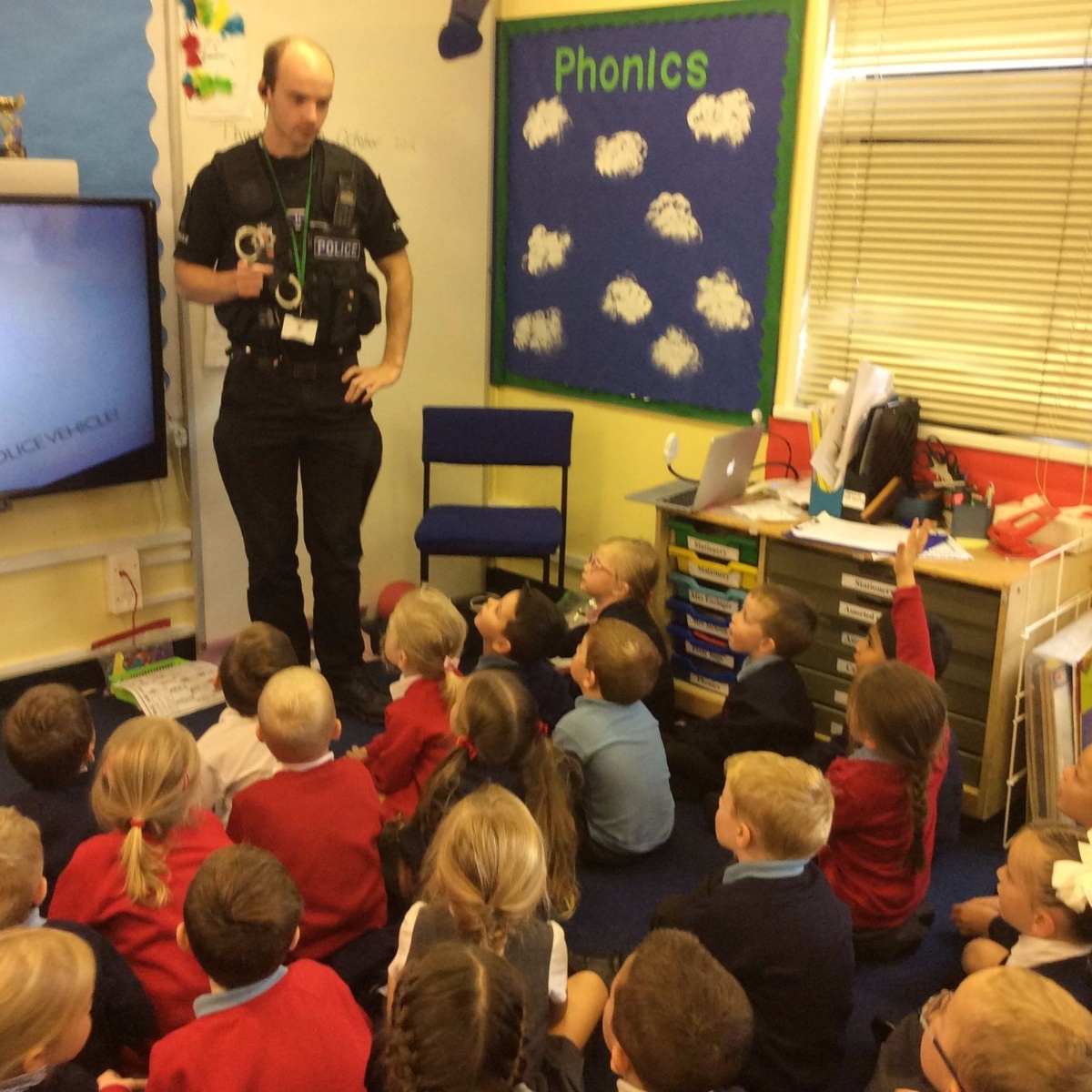 Fawbert & Barnard's Primary School - Police Visit